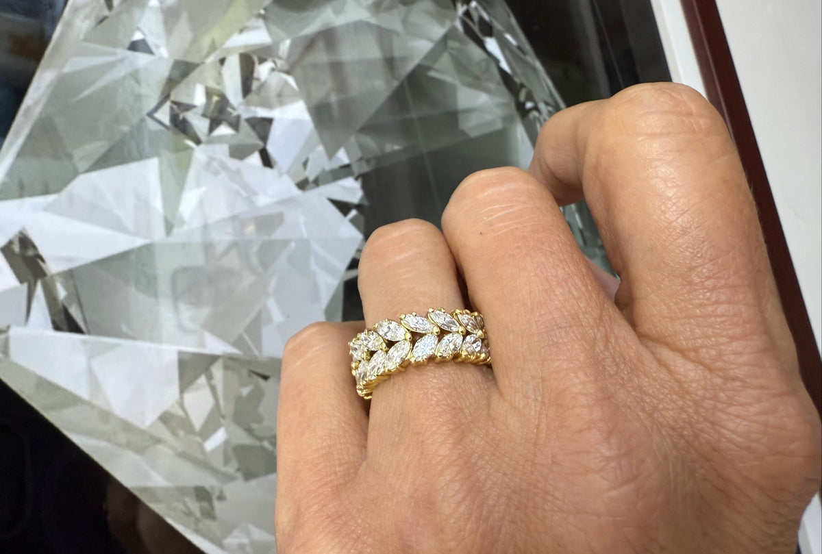 Ring 18kt Gold & Marquise Diamonds 4.42 cts. – Albert Hern
