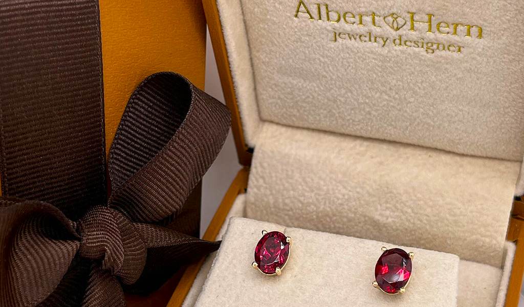 Types of Garnet | One of the Most Exotic and Popular Gemstones – Albert ...