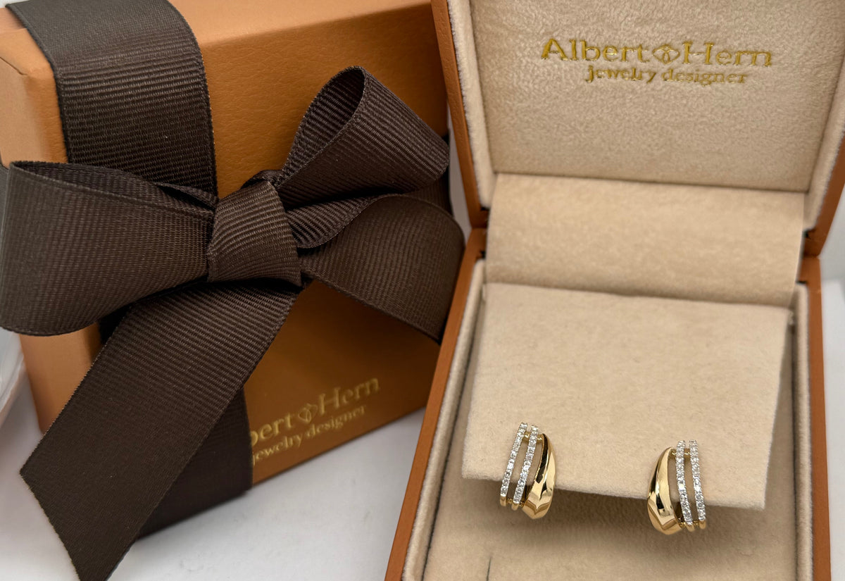 Earrings 14kt Gold Lobe Studs Double Band Diamonds – Albert Hern