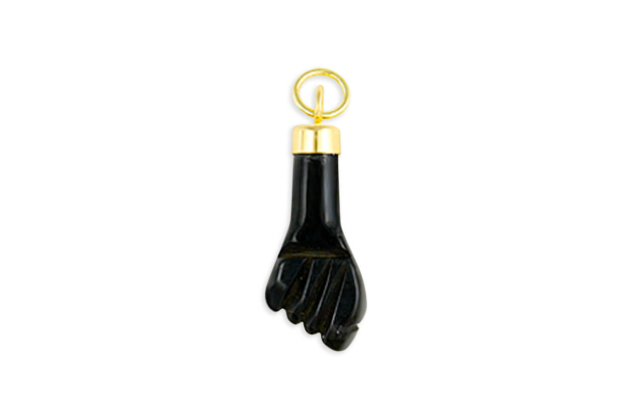 Pendant 18kt Gold Black Hand Jet Azabache – Albert Hern